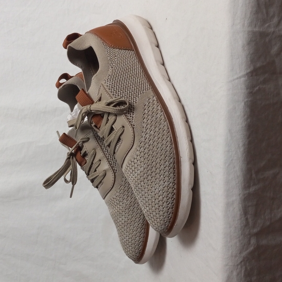 Bass | Shoes | Mens Bass Shoes 5 Tan And Brown S1 | Poshmark